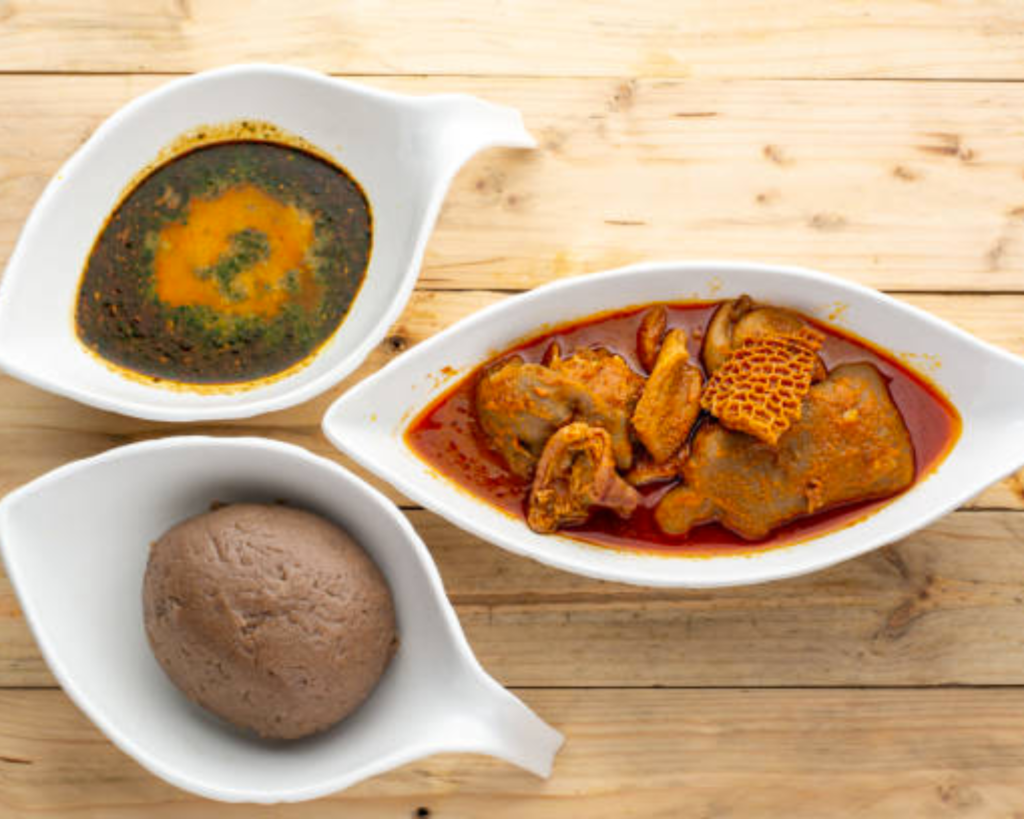 The best way to eat amala: 5 rules to follow - FAB L'Style Africa